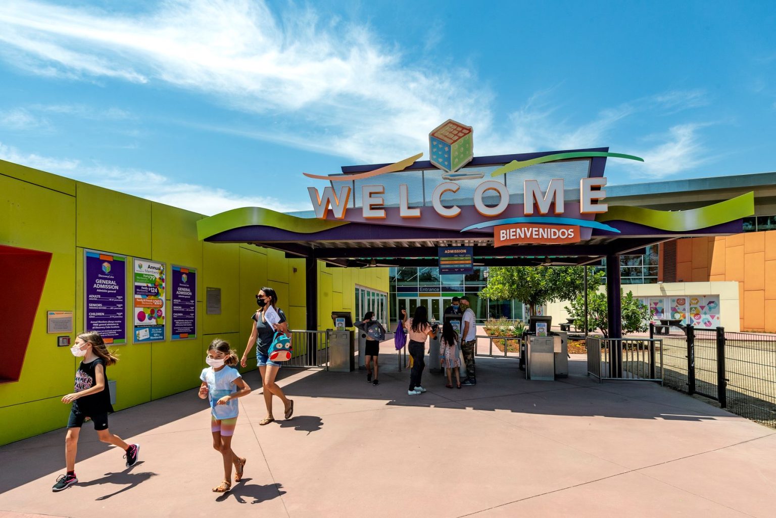 Volunteer - Discovery Cube